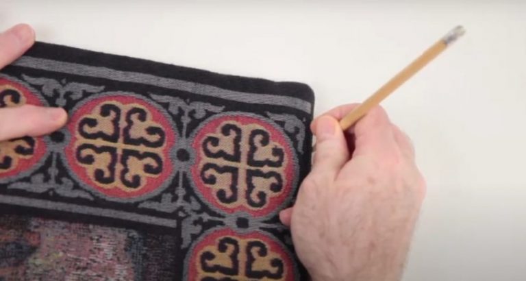 How to Hang A Tapestry on the Ceiling in 7 Easy Steps