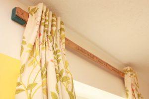 How to Hang Curtains Without A Rod (12 Alternatives) - Materialsix