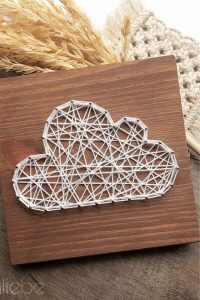 45 Easy-to-Follow String Art Ideas and Projects (With Tutorials)