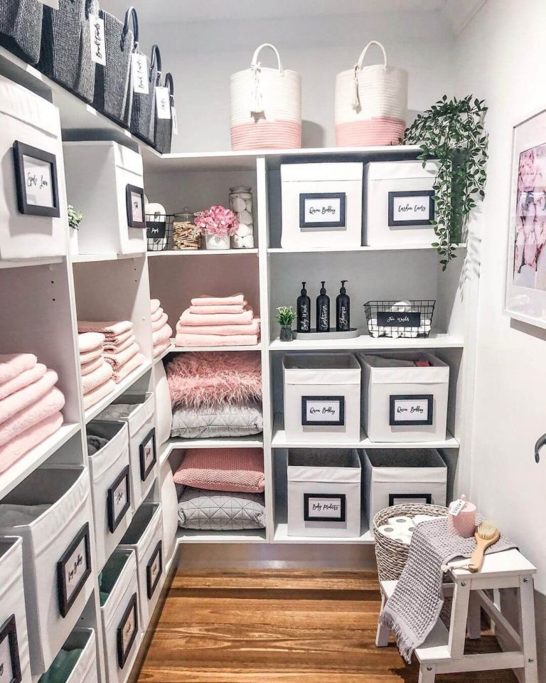 30 Best Linen Closet Organization Ideas for a Clutter-Free Closet!