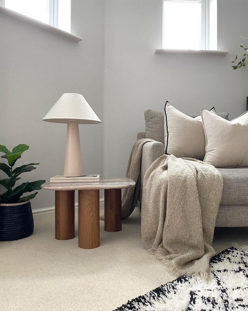 38 Amazing DIY Side Tables To Decorate Your Home (With Plans)