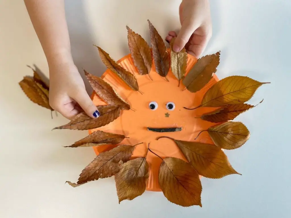 45 Paper Plate Crafts You Can Make with Just a Few Simple Materials