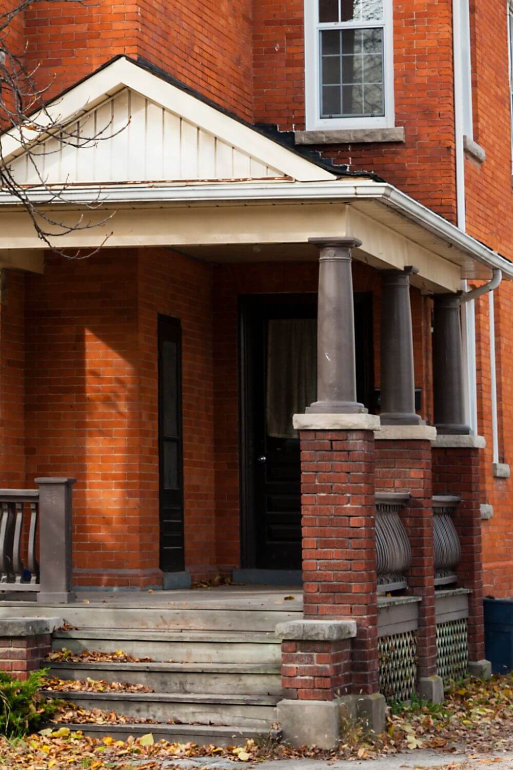 40+ Stunning Front Door Color Ideas For Red Brick House