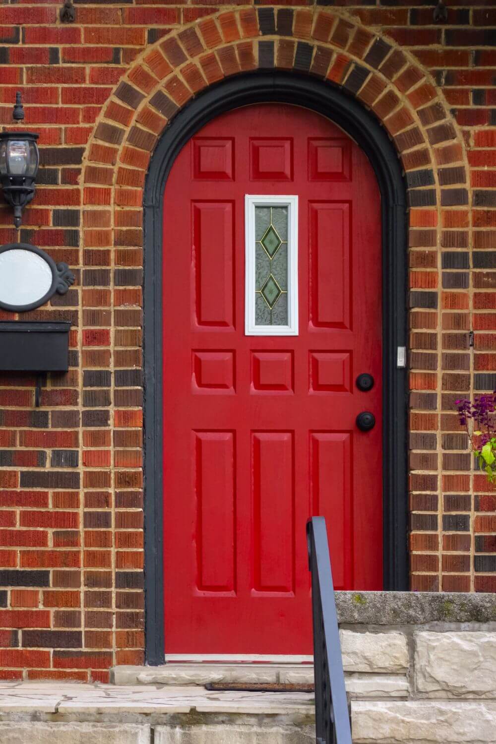 40+ Stunning Front Door Color Ideas For Red Brick House