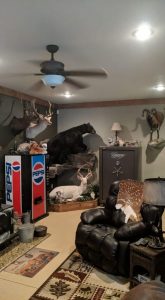 30 Brilliant Small Man Cave Ideas for the Ultimate Retreat