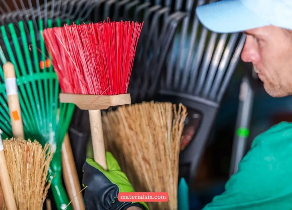 Shed Cleaning and Maintenance Tips for Homeowners (Guide)