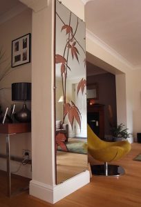 12 Creative Ideas For Decorating Columns In The Living Room - MaterialSix